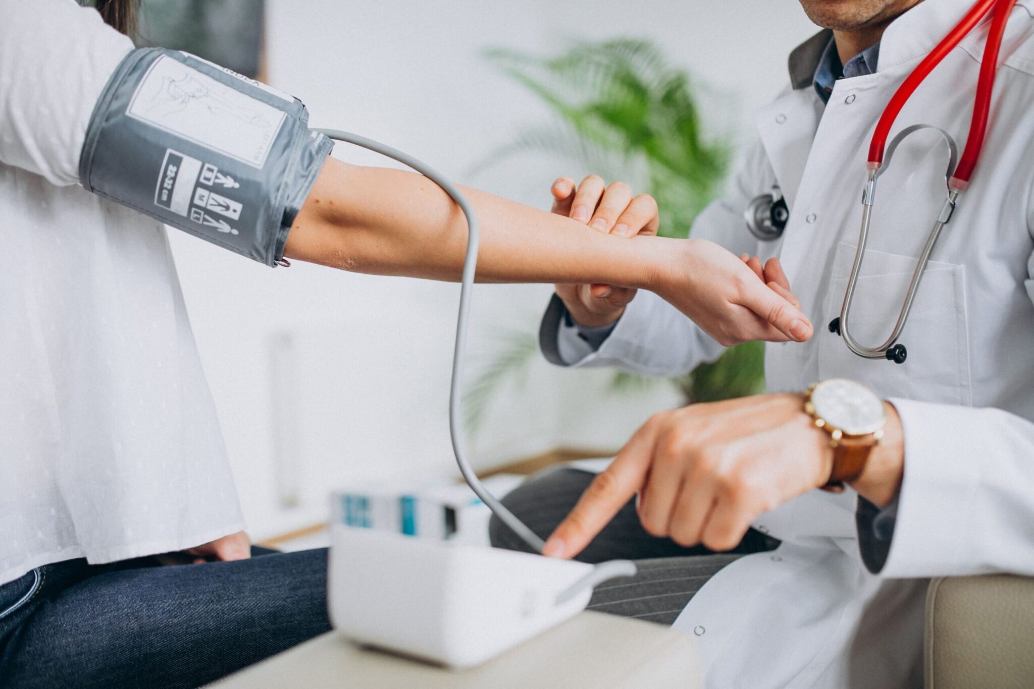 Check-up Médico: como fazer da maneira correta? - Doctor + Saúde